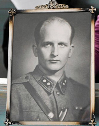 Ville Haikalan muisto - Oltermanni